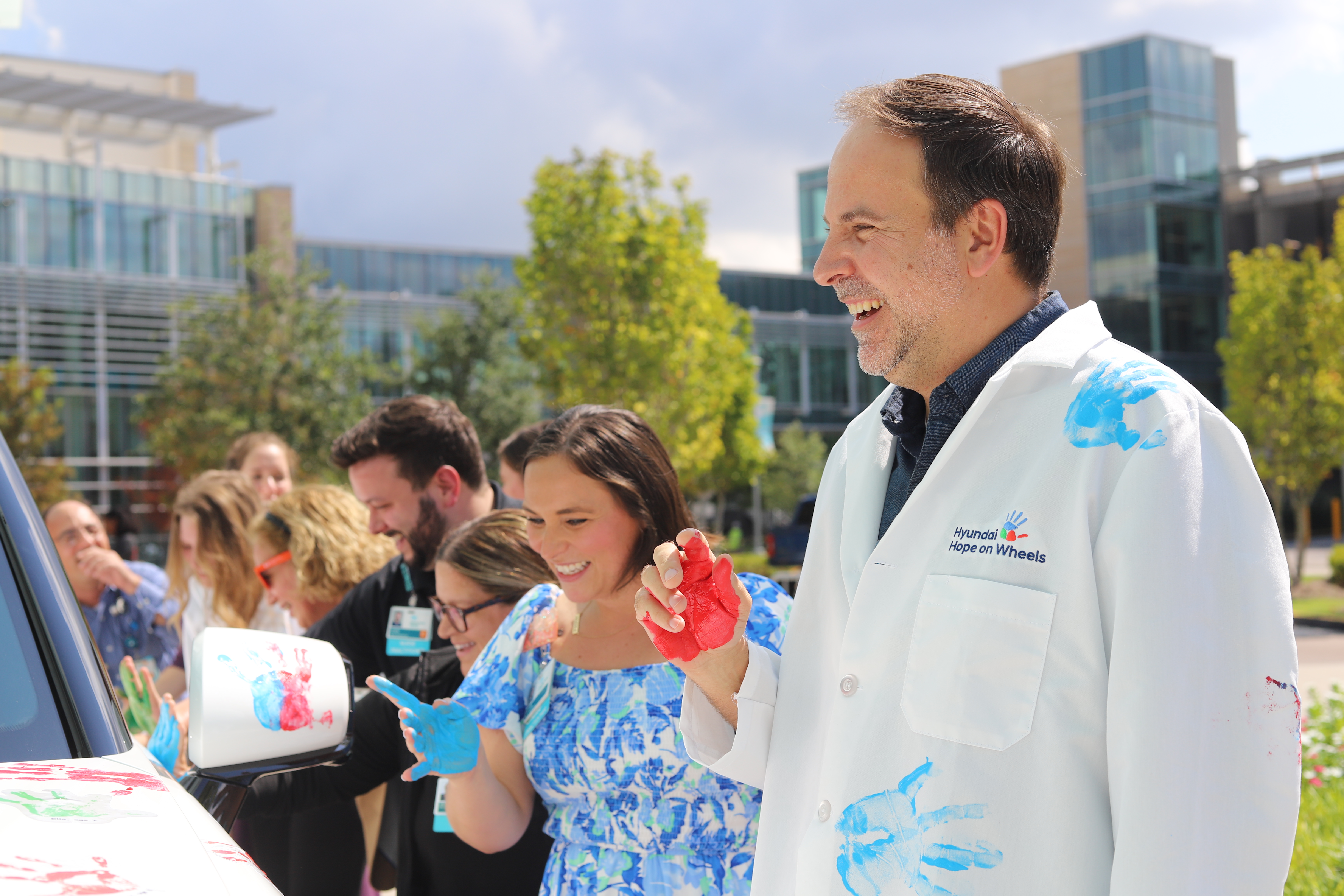 HYUNDAI HOPE ON WHEELS® DONATES $100,000 TO SUPPORT THE PEDIATRIC ...